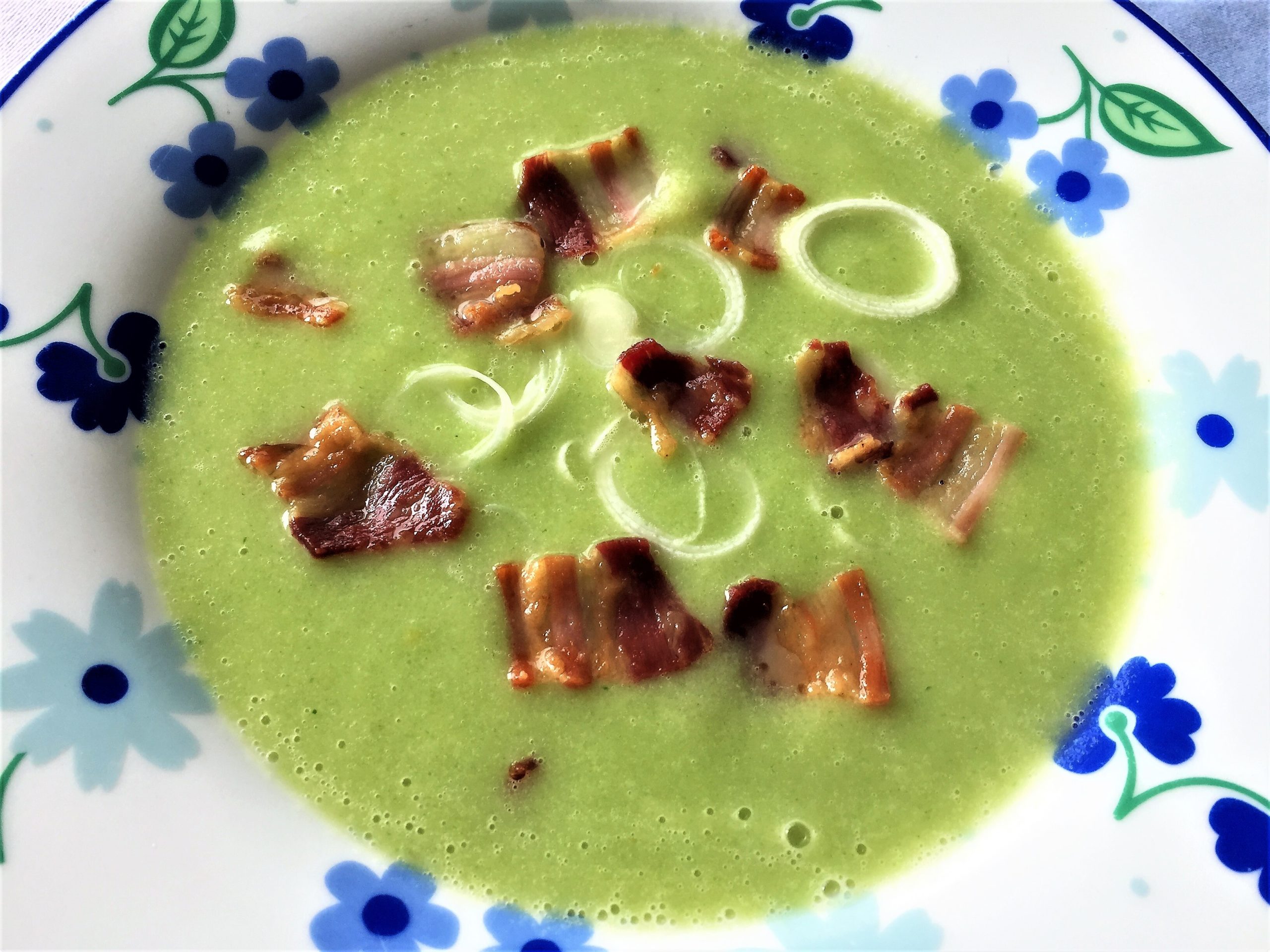 Ricetta di Zuppa di porro e patate - alberto-arienti.com